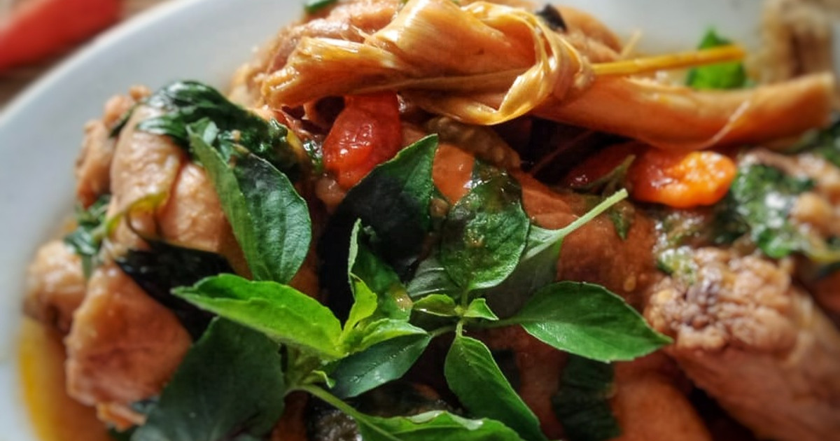 Resep Ayam Tinoransak Khas Manado oleh Mutabikh Uwmi (مطبخ اومي) - Cookpad