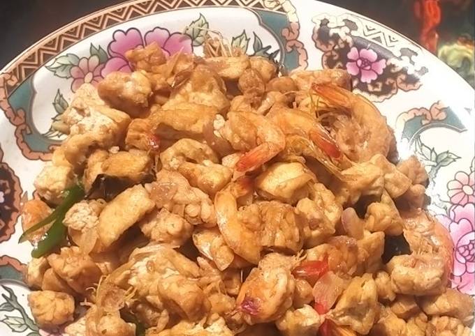 Resep Oseng oseng tahu tempe udang oleh Elif Virdila - Cookpad