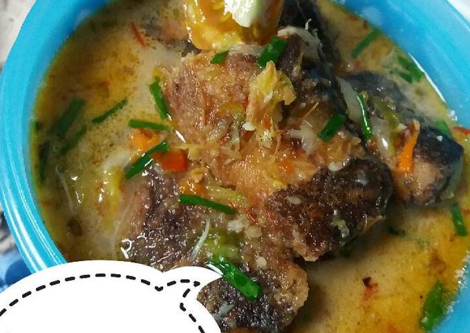 Resep Lele Pedas simple oleh Naureen Zahshy - Cookpad