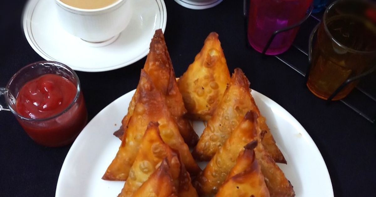 Irani Samosa Recipe by Anjumara Rathod - Cookpad