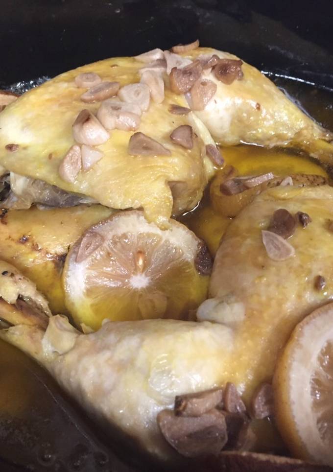 Pollo en salsa de ajo, limón y vino en Crock pot Receta de Monica ...