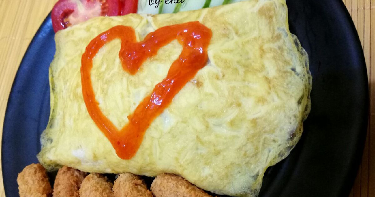 Resep omelet nasi goreng sosis rumahan enak dan mudah - Cookpad