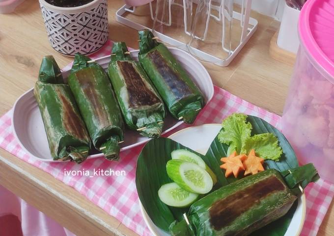 Resep Nasi Bakar Ayam Suir Kemangi Oleh Ivonia Kitchen Cookpad