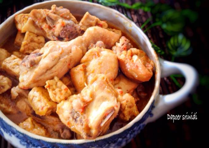 Resep Ayam dan tempe masak ungkep oleh Dapoer sriwidi - Cookpad