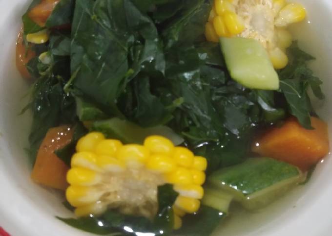 Resep Sayur Bening Cangkok Manis oleh Mamah Aura - Cookpad