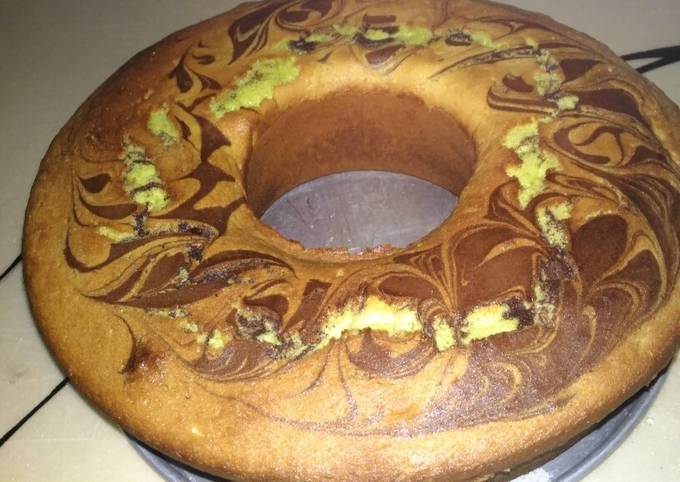 Resep Cake pandan / bolu marmer pandan oleh ayidania - Cookpad
