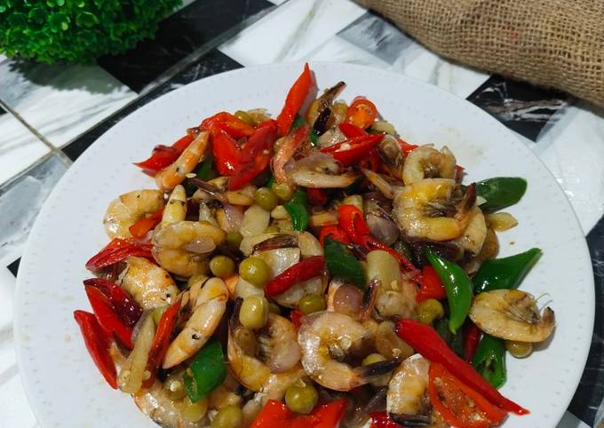 Resep Oseng Udang Kacang Polong oleh Citra Risa Septiani - Cookpad
