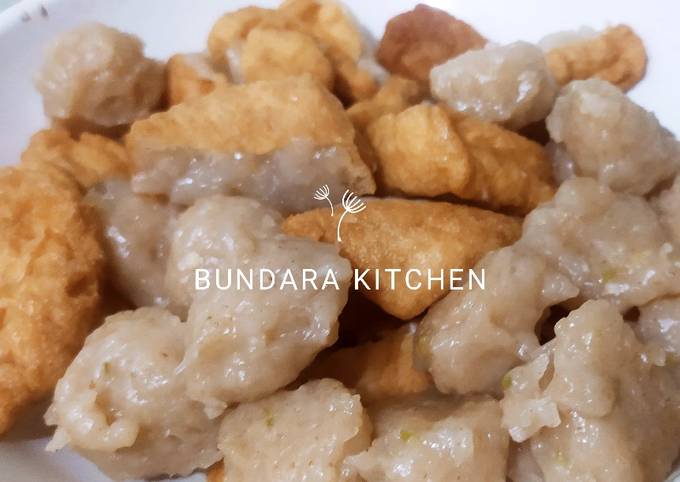 Resep Pentol dan Tahu Kanji ala Bakul Pentol oleh Bundara Kitchen - Cookpad