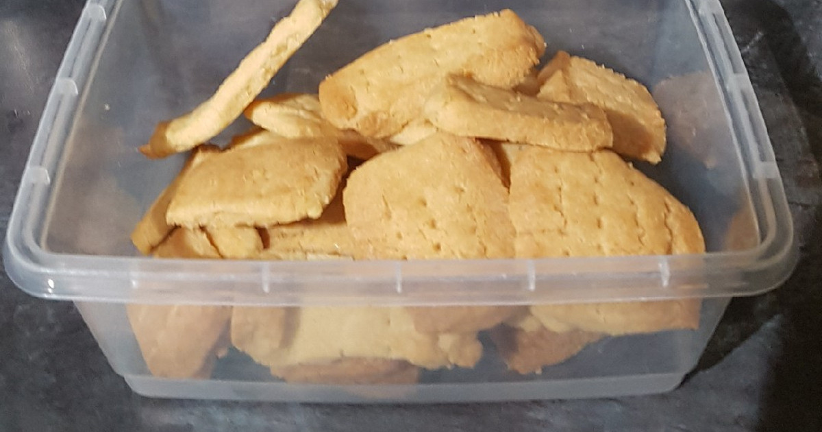 Easy Homemade Shortbread Biscuits Recipe by Jane Echeta - Cookpad