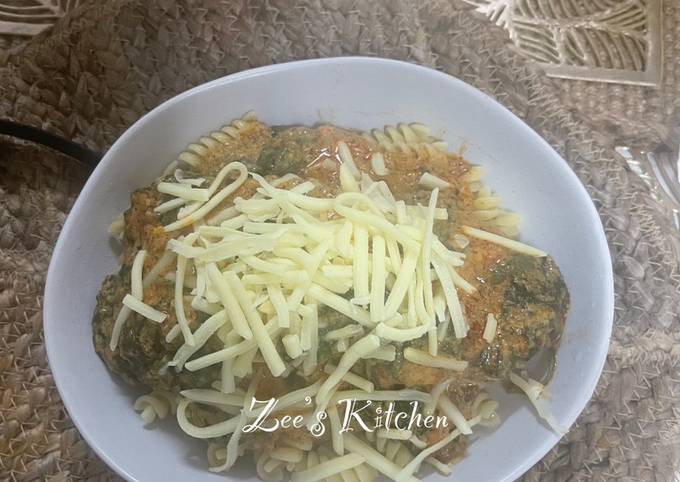 Salmon Spinach butter Cream Recipe by Zee - Cookpad