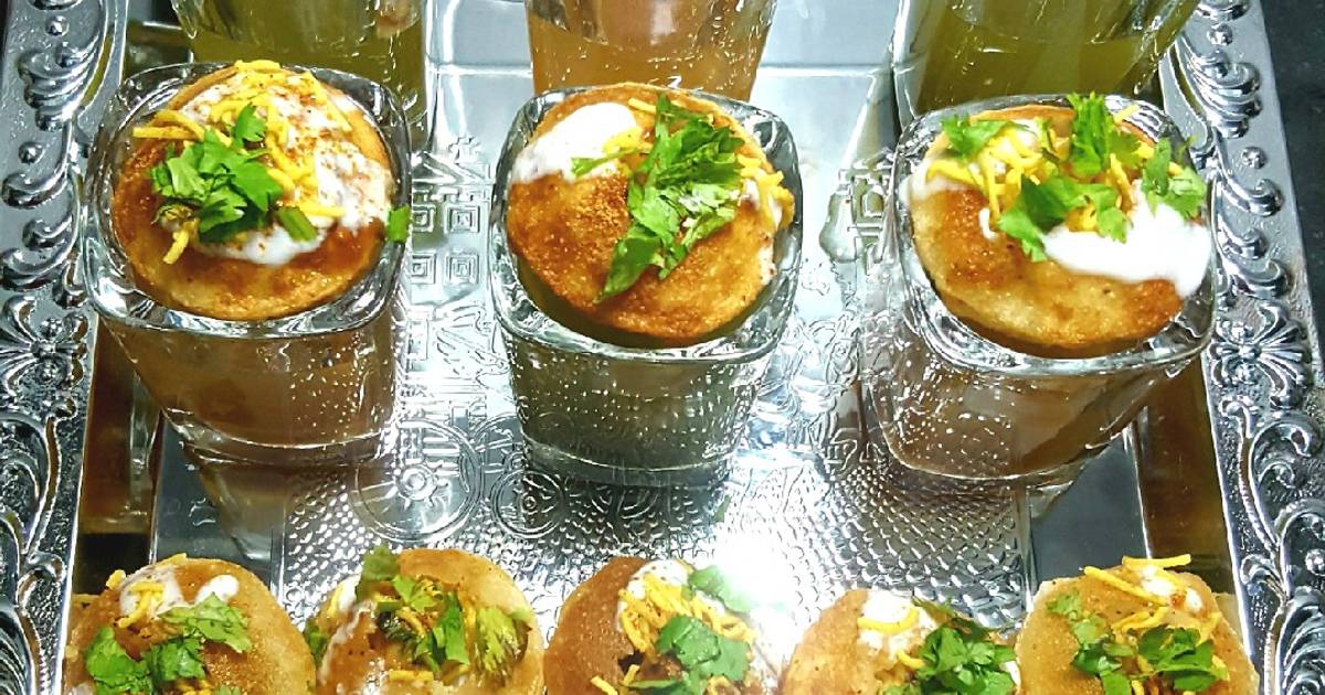 Pani Puri with 2 types of Water 😋 Recipe by Savaira Momin - Cookpad