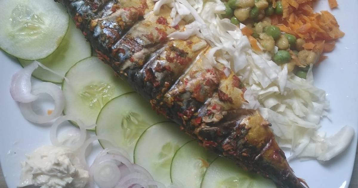Grilled mackerel (Titus) fish Recipe by ssbasil_flower - Cookpad