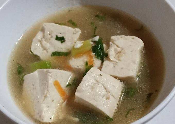 Resep Sop tahu kuah kaldu oleh Mama Tirta - Cookpad