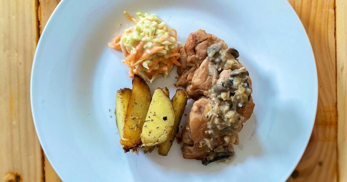 Resep Chicken steak mushroom sauce with coslow oleh Nadya rud Yayang ...