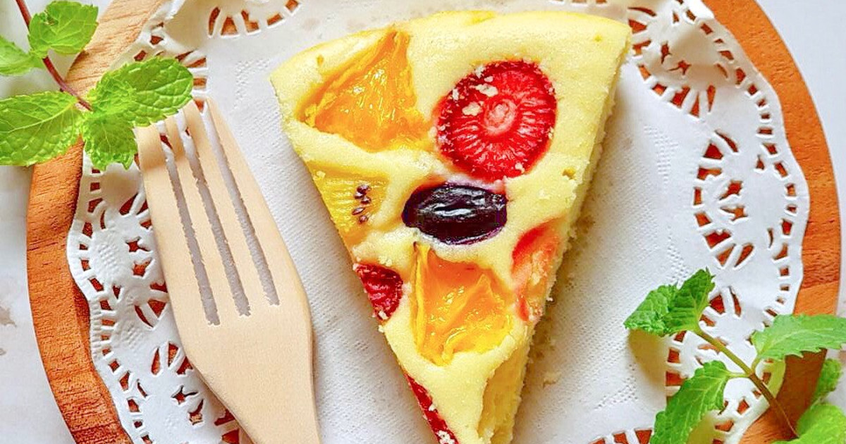 Resep Fruits Pastry Cake With Creamy Vanilla Sauce oleh Rhinie’s ...