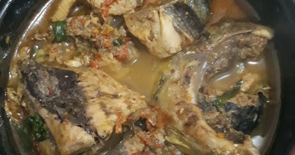 Resep ikan tongkol tuna bumbu kuning rumahan enak dan mudah - Cookpad