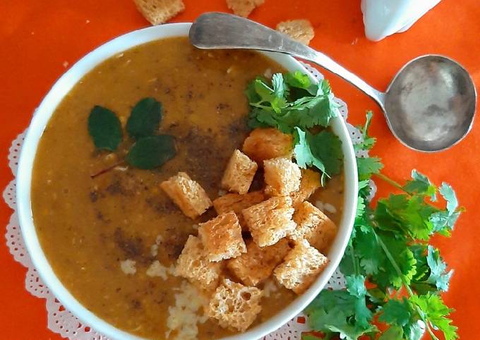 Luna Bose দ্বারা টমেটো গাজর তুলসি স্যুপ (Tomato Gajor Tulsi Soup recipe ...