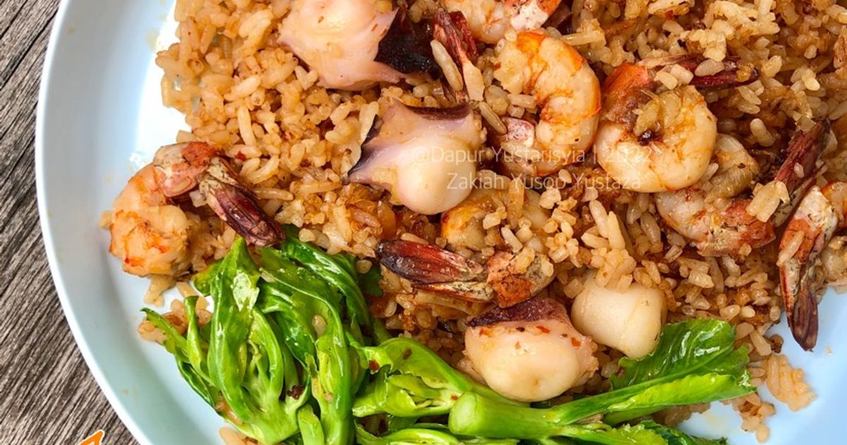 Resipi Nasi Goreng Tomyam oleh Dapur Yusfarisyia - Cookpad