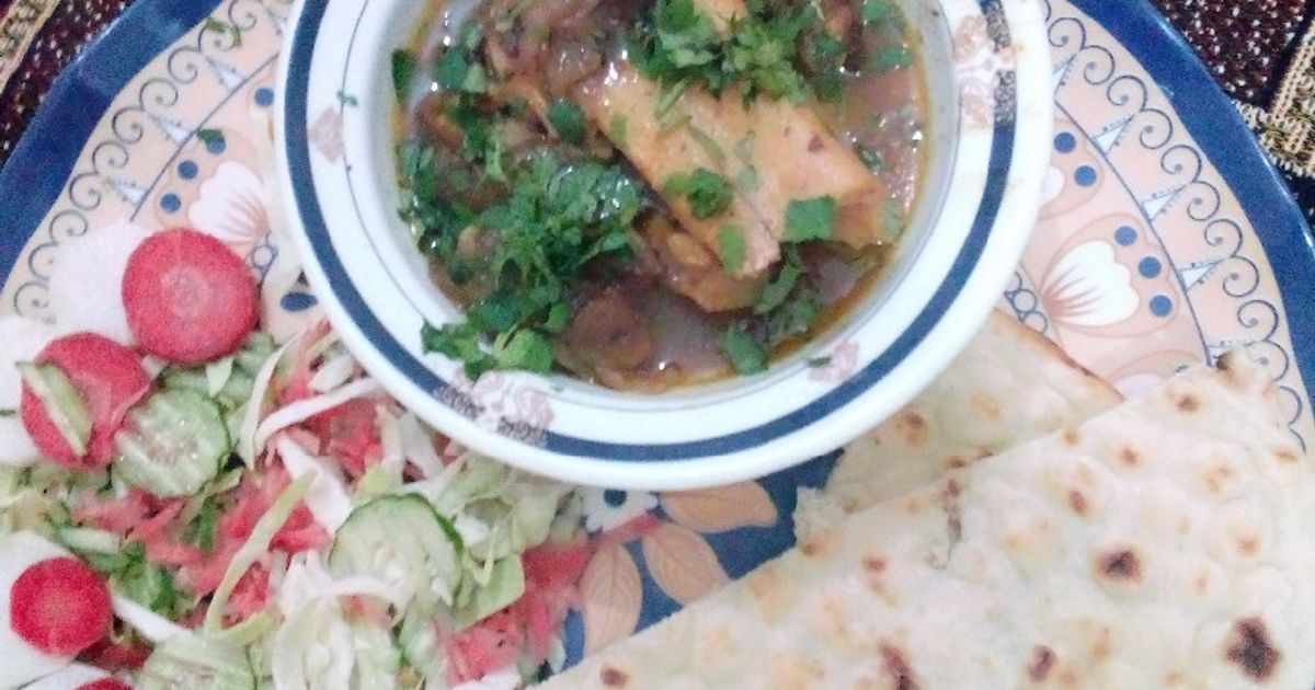 Beef Paye With Naan Recipe by Shazia Shakir - Cookpad