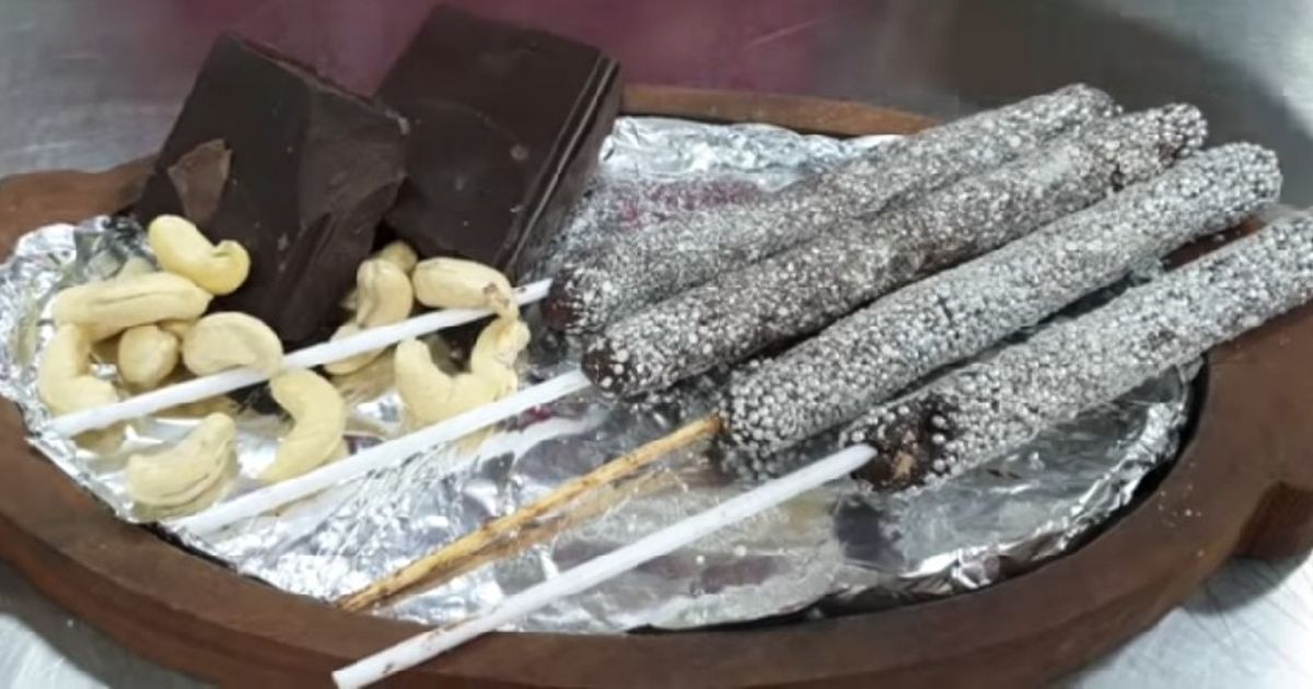 Choco Fuljhadi Recipe by Alka AGARWAL - Cookpad