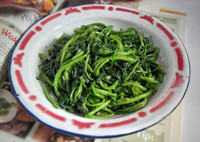 Resep Selada Air Goreng oleh Hadleny Kitchen - Cookpad