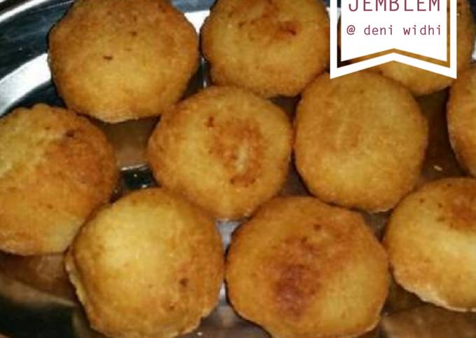 Resep Jemblem oleh deni widhi - Cookpad