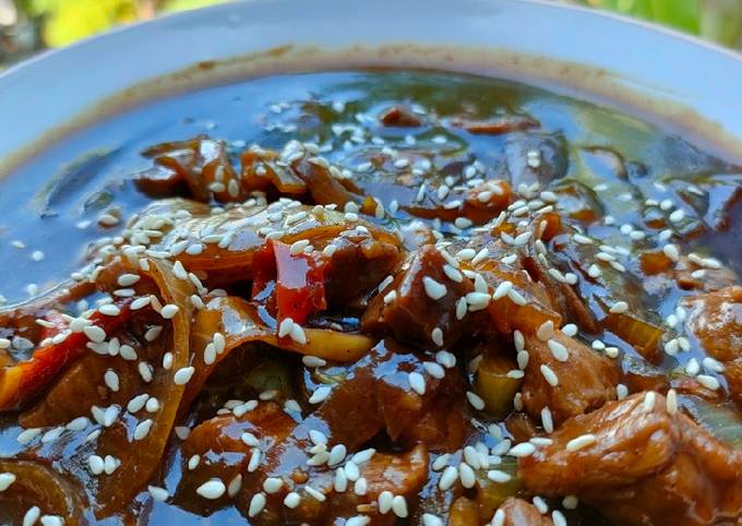 Resep Beef blackpaper sederhana oleh Esya I Al Ashfiha - Cookpad