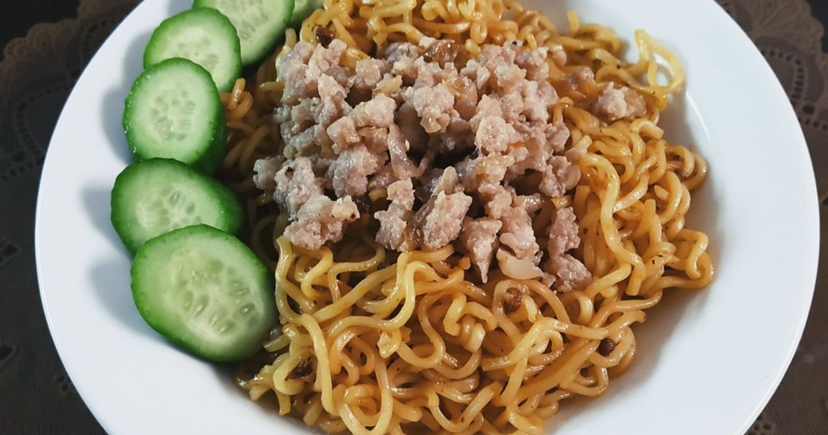 Cách Làm Món Indomie Mee Goreng (Mì Xào Indo) của Thanh Hiền - Cookpad