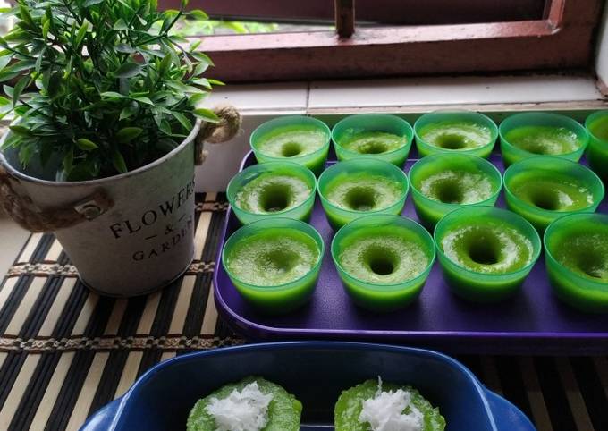 Resipi Kuih lompang Pandan oleh Ani Delighted - Cookpad