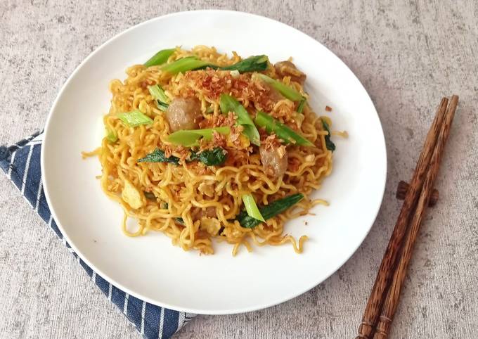 Resep Mie Goreng oleh Febry Caturia - Cookpad
