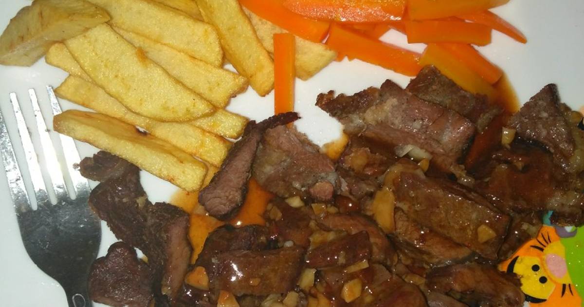 Resep Steak murah meriah simple oleh Inggit Pangestu - Cookpad