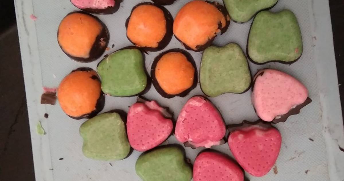 Resep Coklat rasa buah2n oleh farida asmawati - Cookpad