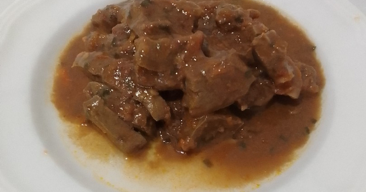 Hígado De Res En Salsa Roja (De Tomate) Receta de Yuleidy 🇨🇷- Cookpad