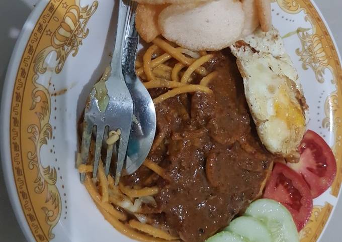 Resep Mie Lidi Sambel Pecal oleh I'in Manurung - Cookpad