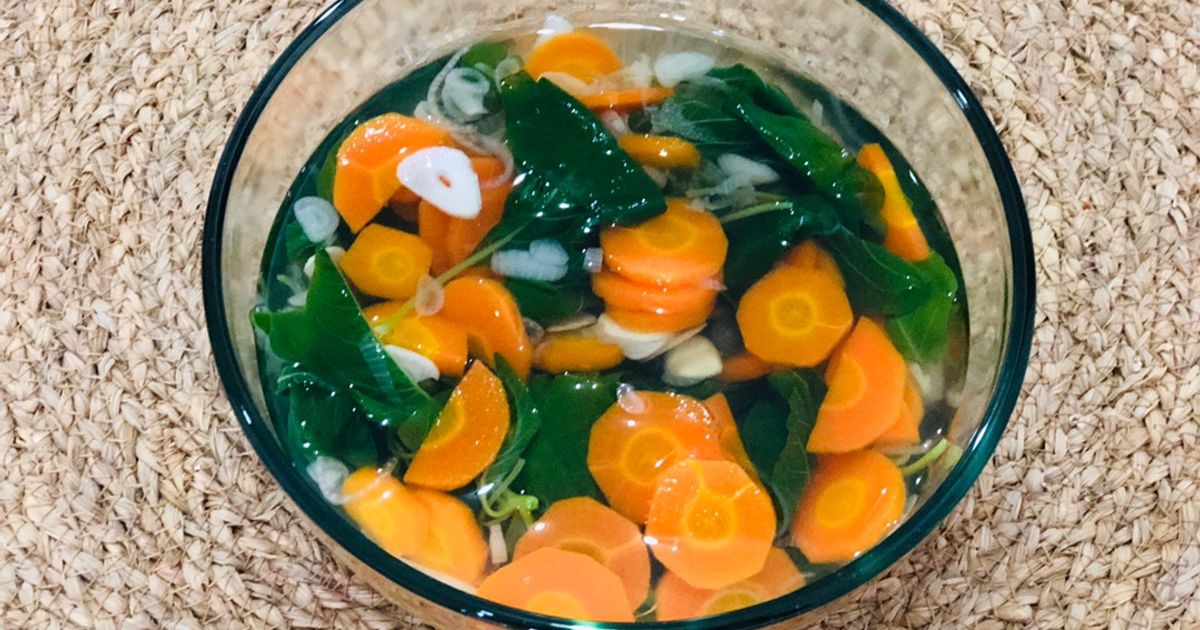 Resep Sayur Bening Bayem Wortel oleh DJ. Ana - Cookpad