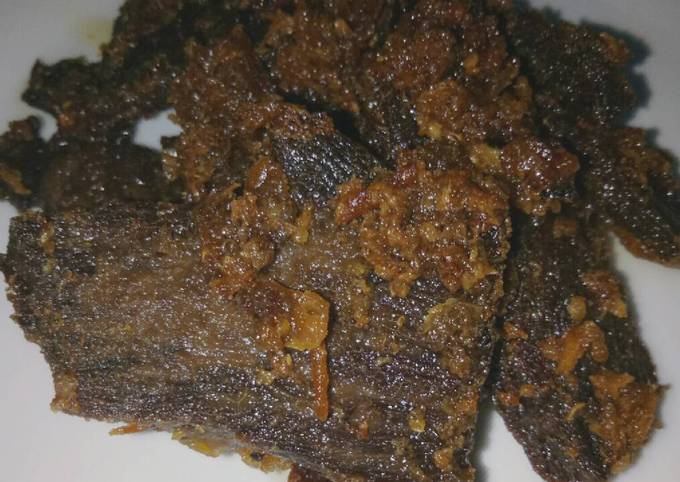 Resep Gepuk Sapi Sederhana oleh Yulia Mandrasari - Cookpad