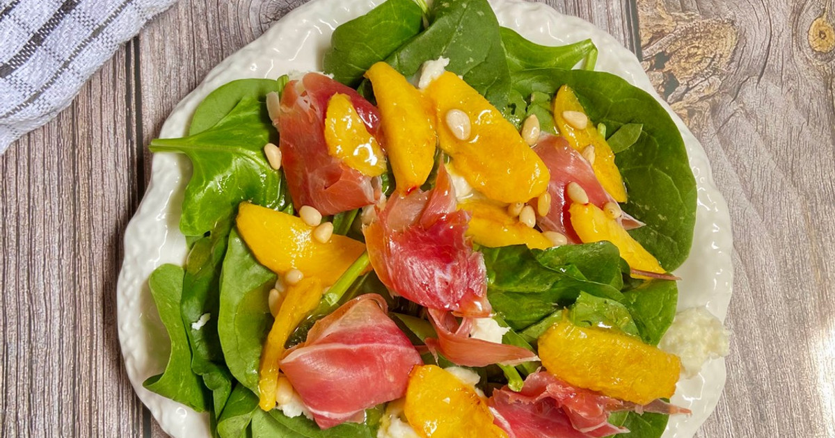 Ensalada De Espinacas, Melocotón Y Jamón Receta de Siguiendoplatos- Cookpad