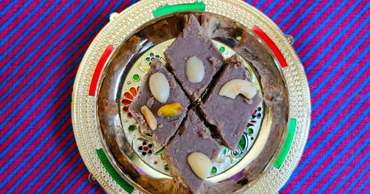 Whole Ragi Sukhdi Recipe by Jigisha Modi - Cookpad