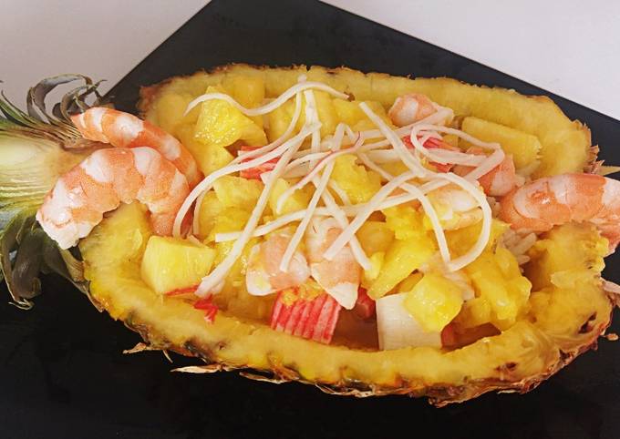 Piña rellena de marisco Receta de El menú de mi cocina- Cookpad