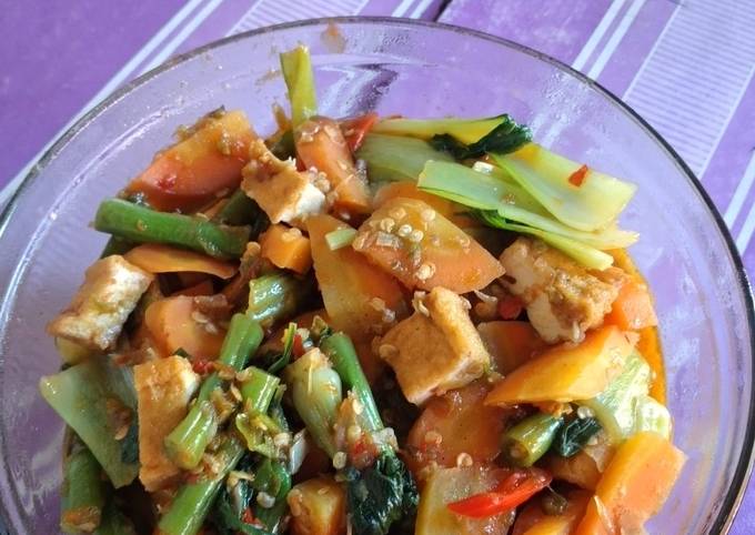 Resep Tumis sawi daging, wortel, buncis dan tahu oleh Septian Army ...
