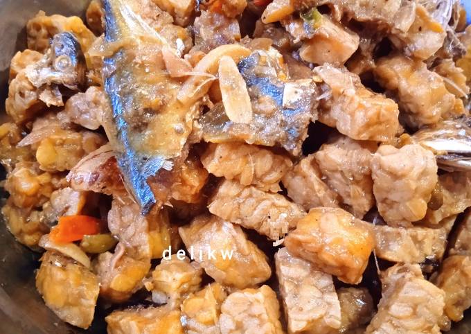 Resep 46. Tumis Tempe Ikan Peda oleh Deli Kusuma Wardani - Cookpad