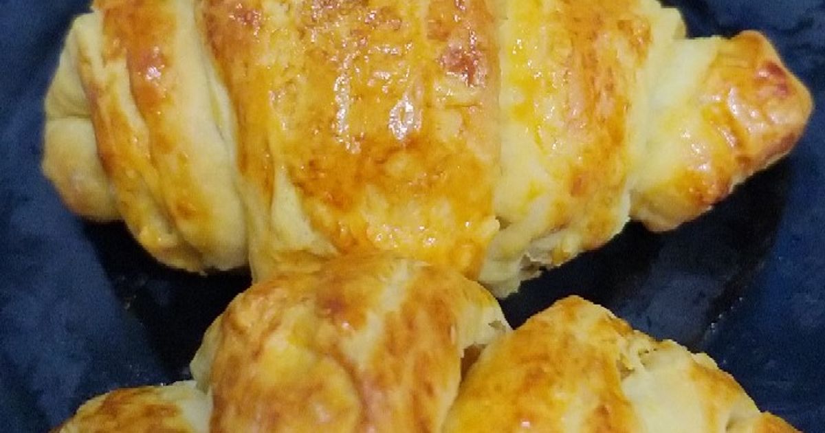 Resep Homemade Croissant oleh ndhew - Cookpad