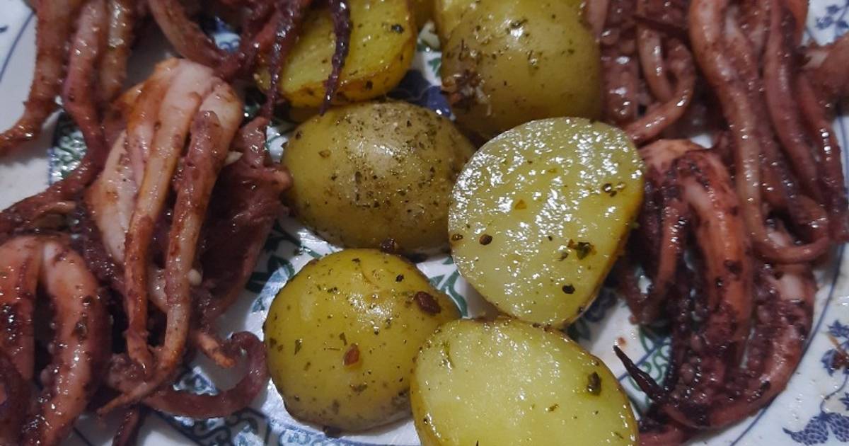 Pulpitos con papines Receta de La profe Luisa- Cookpad