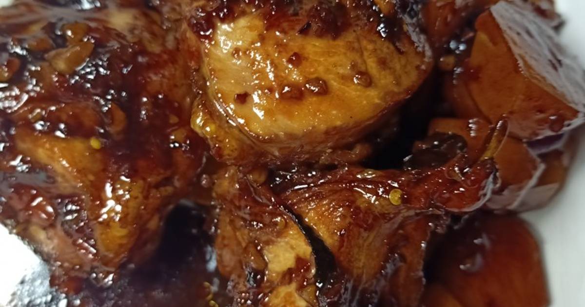 Resep Semur ayam kecap oleh diah arumsasi - Cookpad