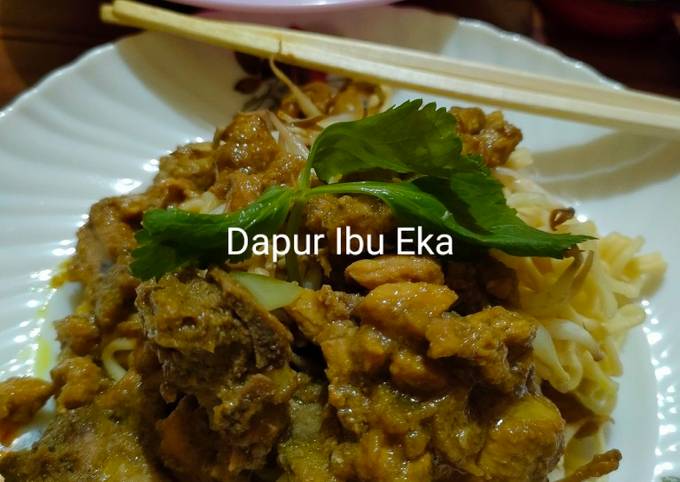 Resep Mie Ayam Abang Abang oleh Eka Yulianto - Cookpad