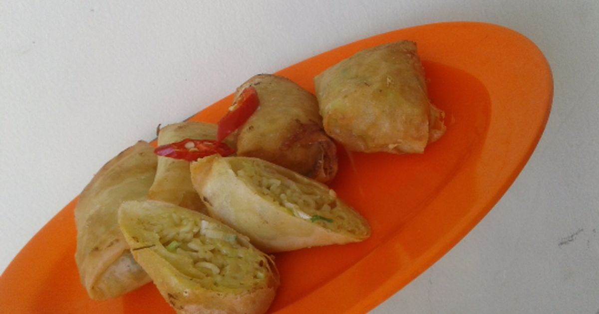 Resep Risol Mie Pedas oleh Syifa Nabilah - Cookpad