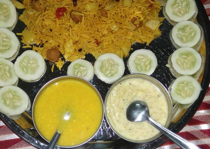 Soya chunks & vegetable brown rice Recipe by Bhumika Modi - Cookpad