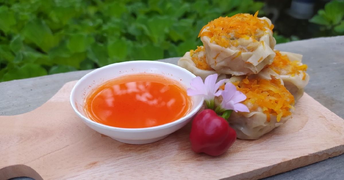 Resep Dimsum Ayam Wortel oleh Dewi Yuli Astuti - Cookpad