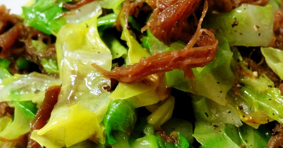 Easy Cabbage And Corned Beef Stir Fry Recipe By ぷけママ