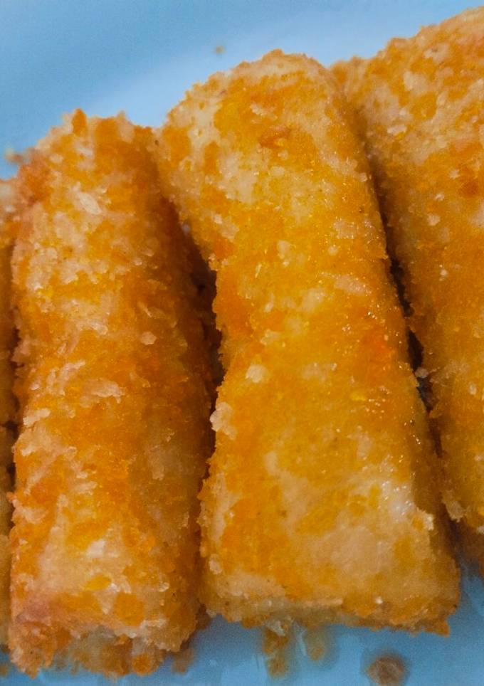 Resep 32. Risol Isi Kentang Wortel oleh uwie prihartini - Cookpad